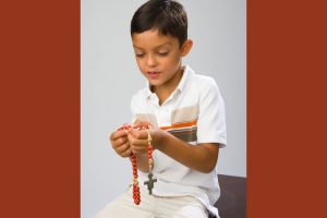 Teaching Children to Pray the Rosary - Catechist's Journey